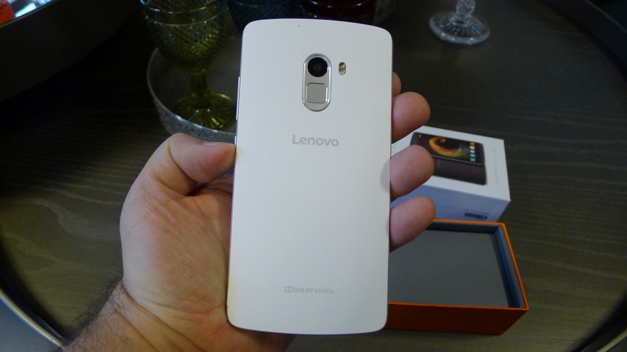Lenovo Vibe A7010 o novo aparelho que chega ao Brasil