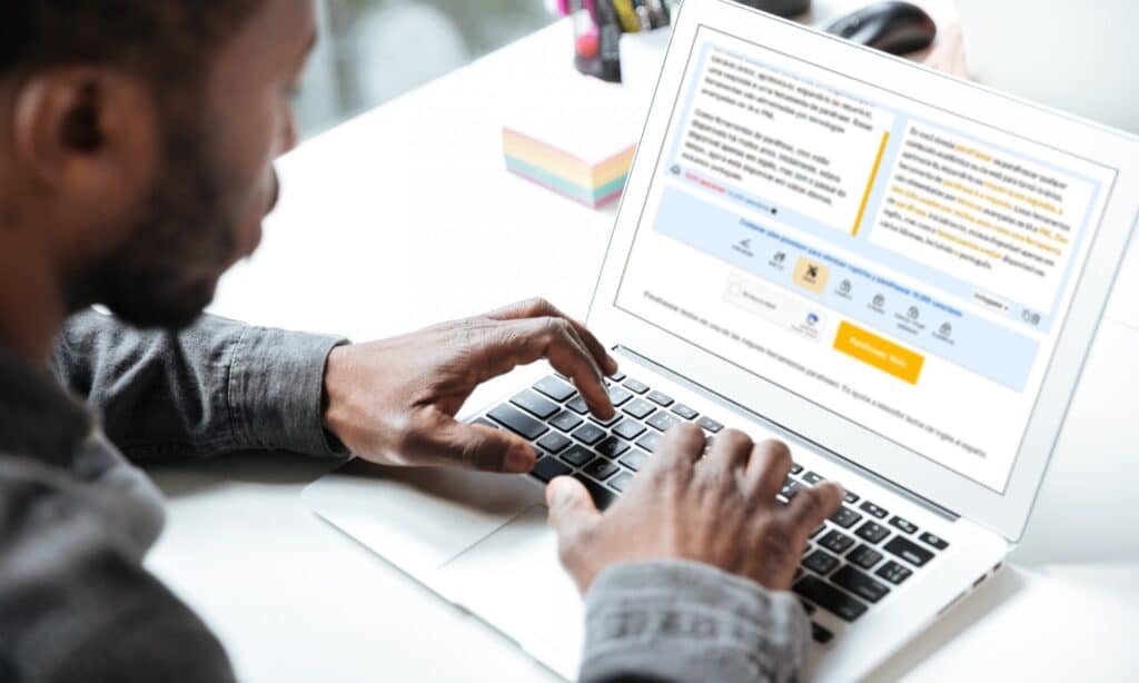 Por que o Parafrasear.org é melhor do que outros parafraseadores?